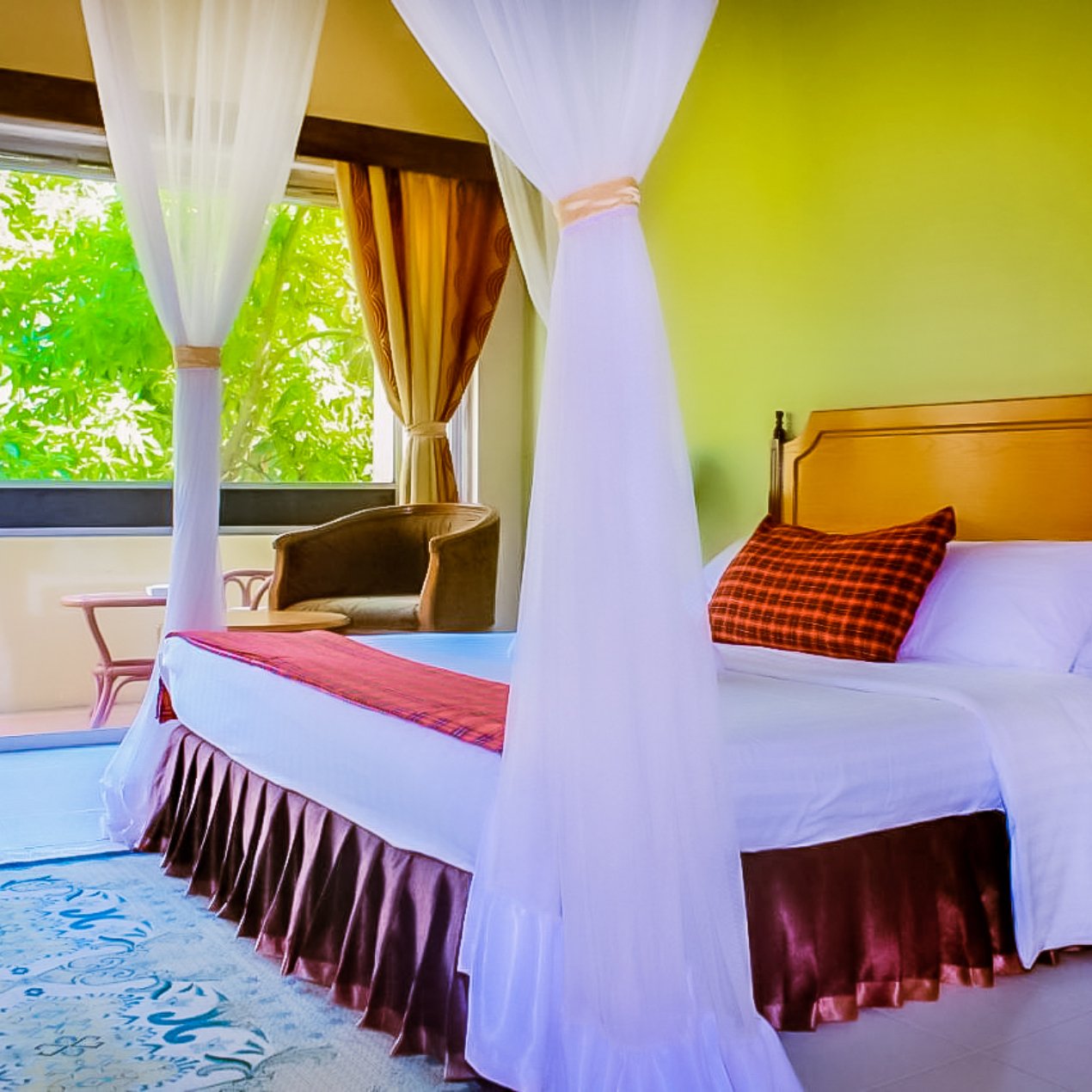 Gallery – Equator Hotel